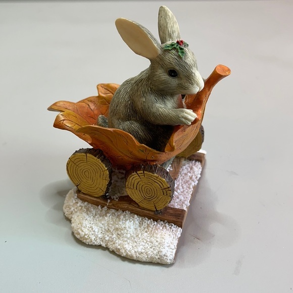Charming Tails | Accents | Charming Tails Bunny Riding Leaf Choo Choo ...